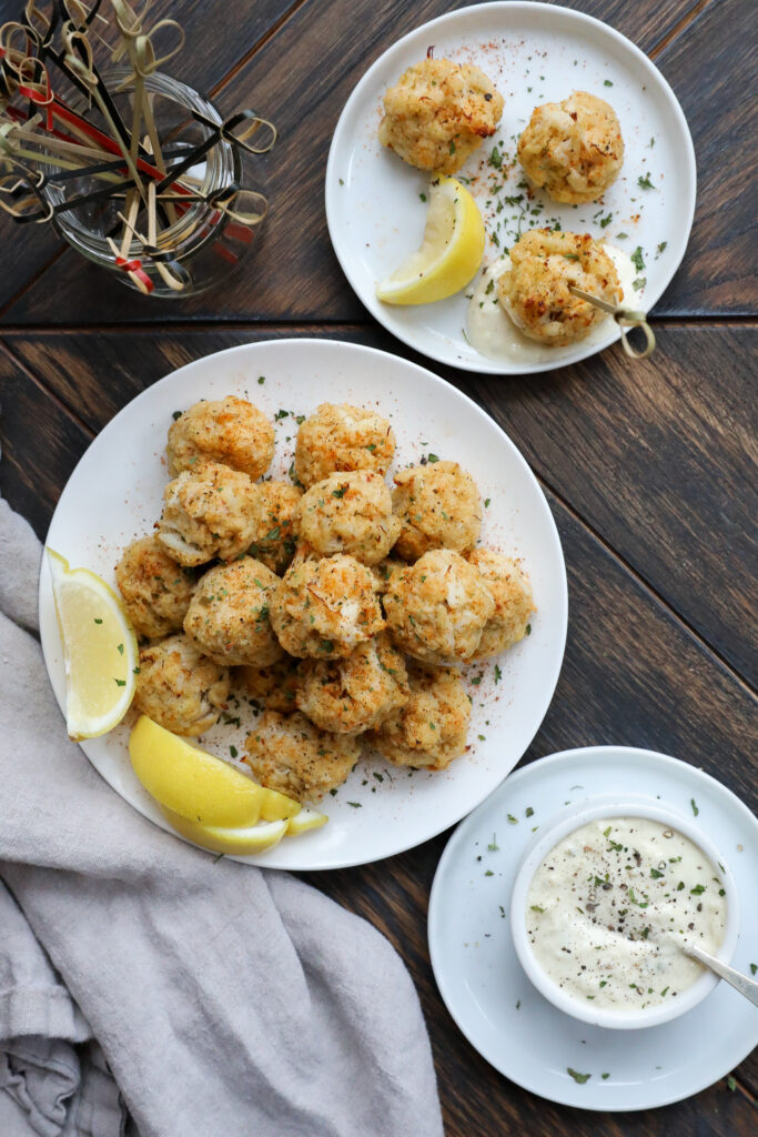 Mini Crab Cakes | Crab and Lobster | Jenny Shea Rawn